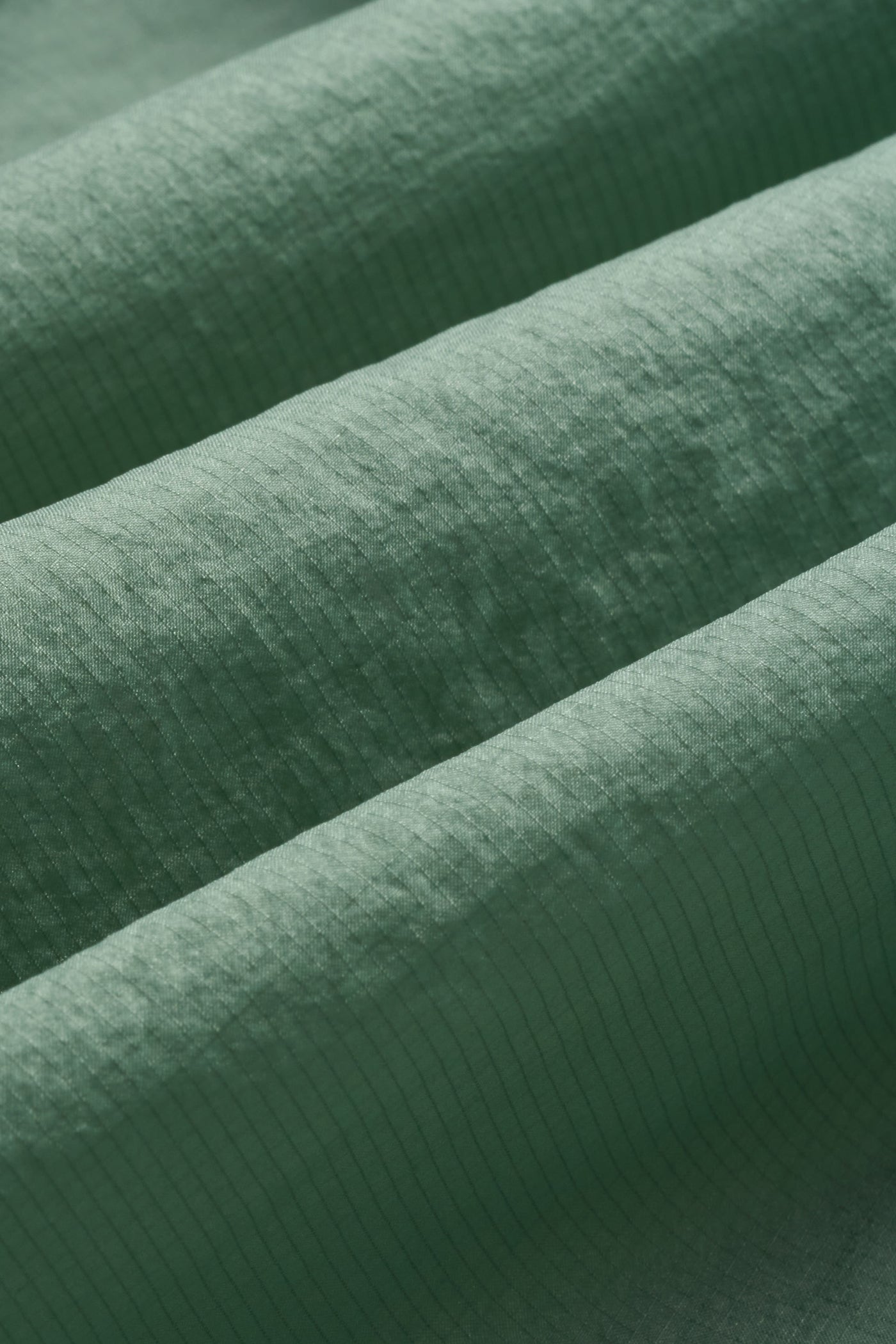 Ultralight DWR Wind Jacket, Mineral – District Vision